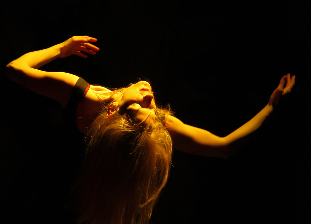 Gallery | Chloe Loftus Dance